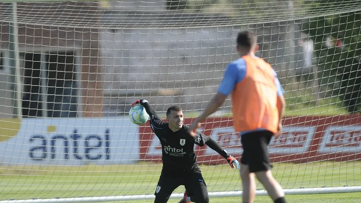 El Bonus De Muslera Para Intentar Volver Al Arco De Uruguay En La Final