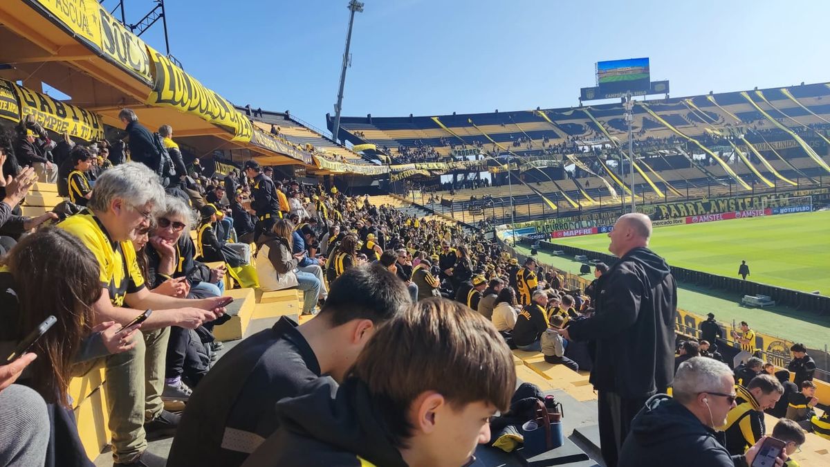 A 46 días del partido ante Racing por Copa Libertadores, los socios de ...