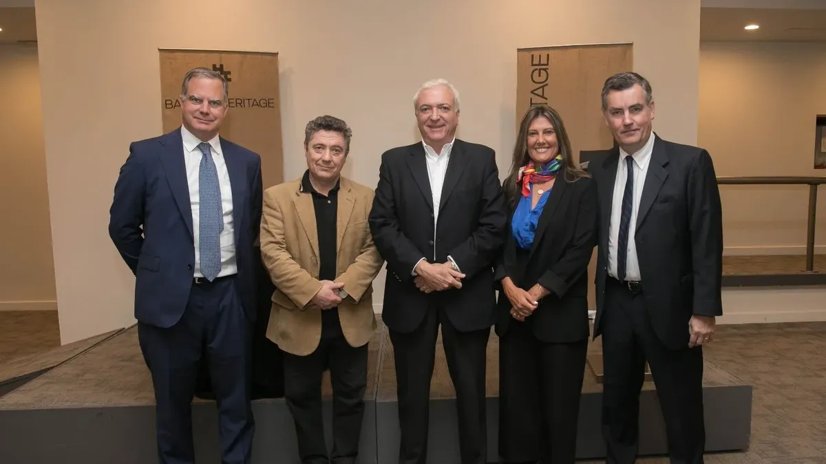 Banco Heritage organizó un desayuno con el analista internacional Claudio Fantini