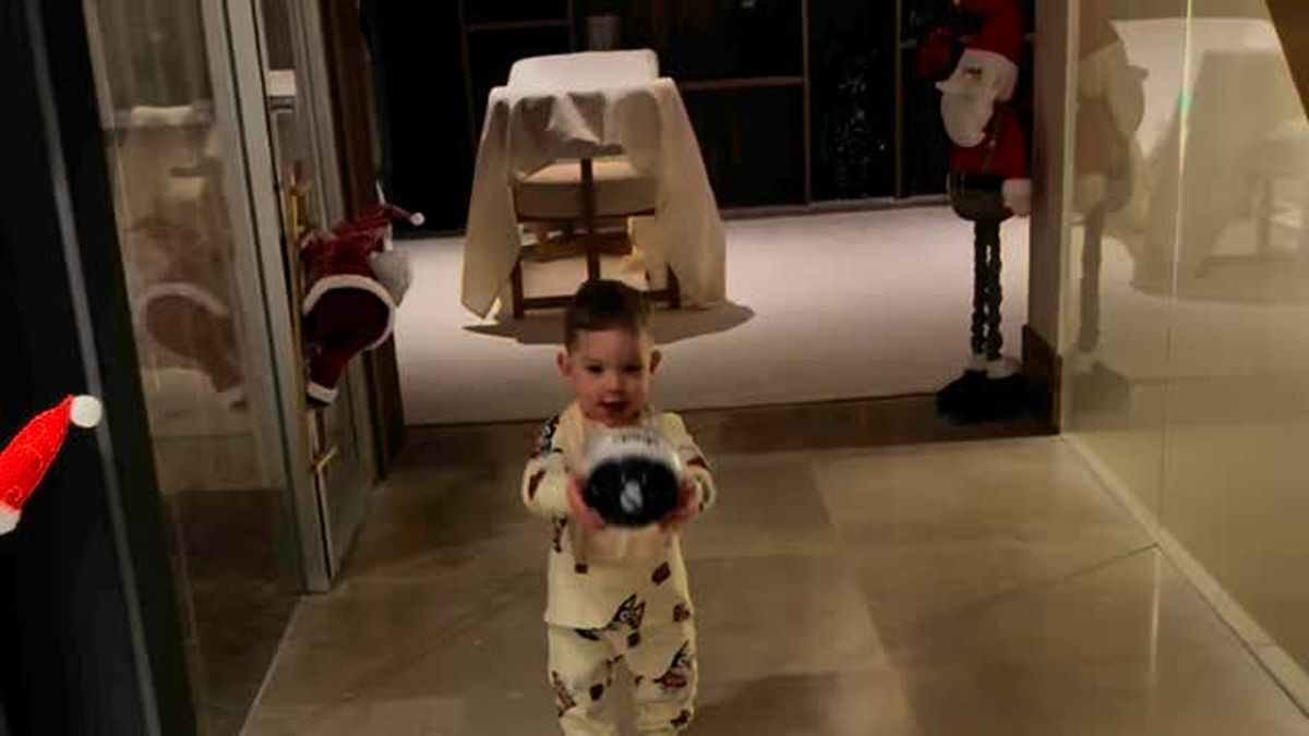 Mirá cómo juega a la pelota el hijo pequeño de Fede Valverde y el ...