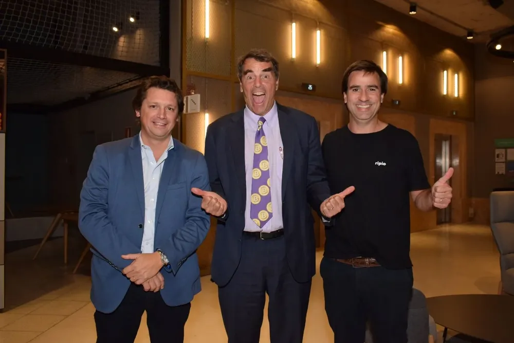 El futuro de las criptomonedas: las fotos de la conferencia del gurú de ...