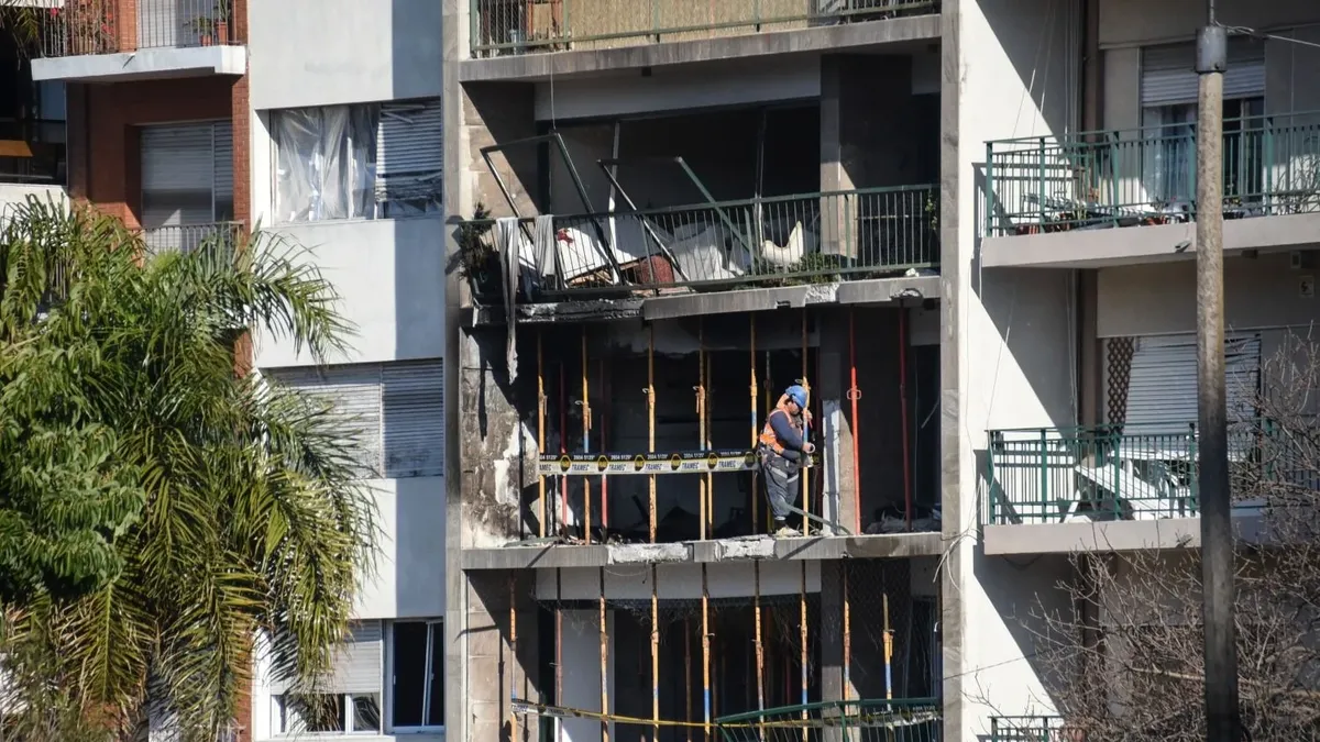 Explosión en Villa Biarritz: vecinos reclaman por respuestas y poder ...