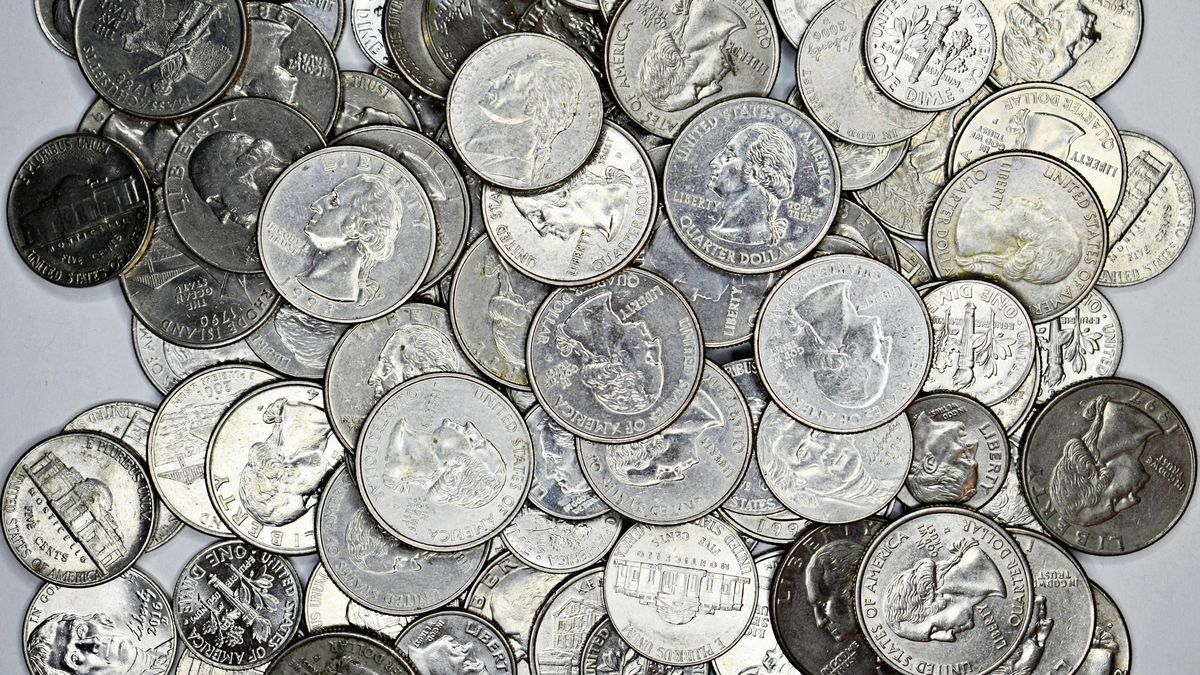 Conoce las 5 monedas de este siglo que pueden venderse por miles de ...