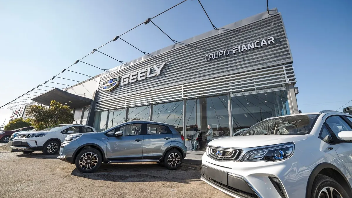 Geely Uruguay pisa fuerte con nuevo modelo y nuevos locales