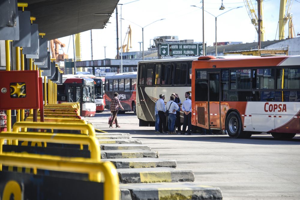 Paro general de transporte: hasta qué hora se mantiene la medida de ...