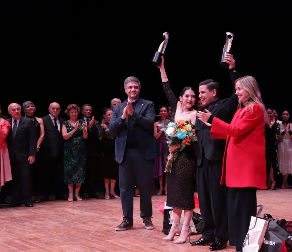 Coronados de gloria: tres parejas argentinas ganaron el Mundial de Tango
