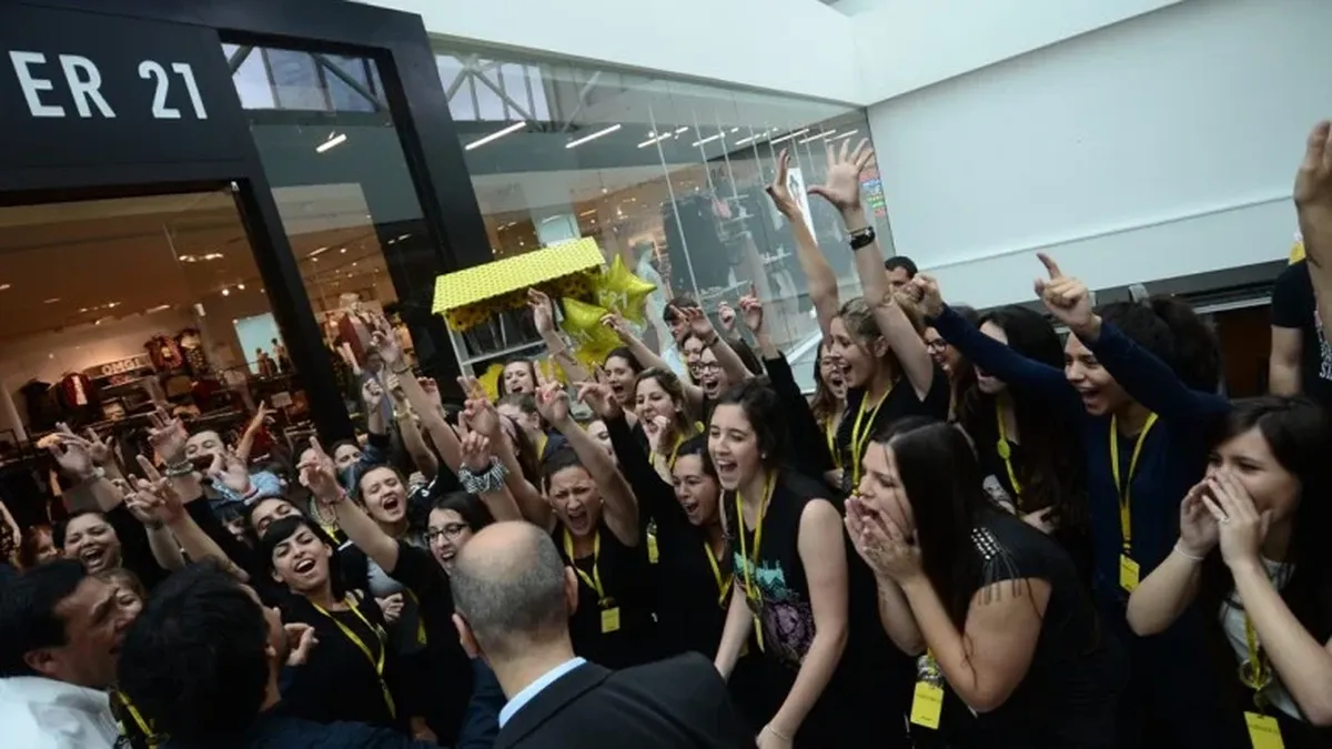 La marca de ropa Forever 21 se declaró en quiebra por segunda vez en ...