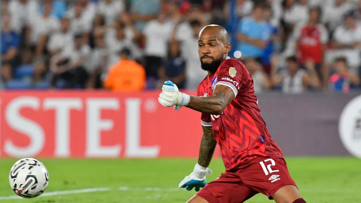 La decisión de la selección de Panamá con Luis Mejía, arquero de Nacional que está lesionado