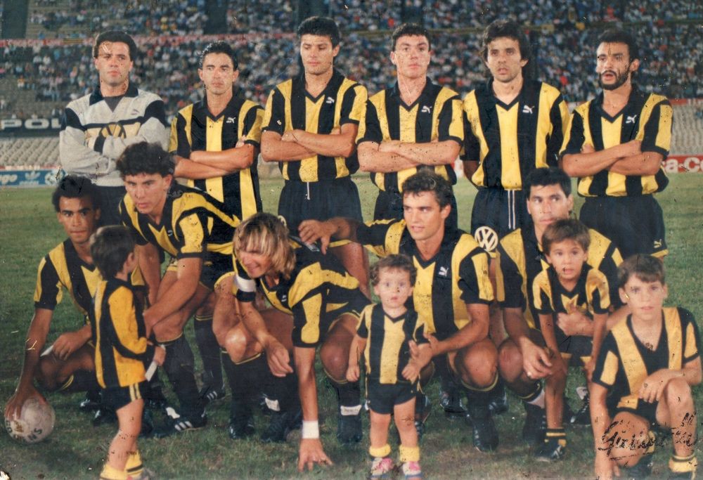 Su apodo nació en dictadura, se peleó con Paolo Montero en Peñarol y ...