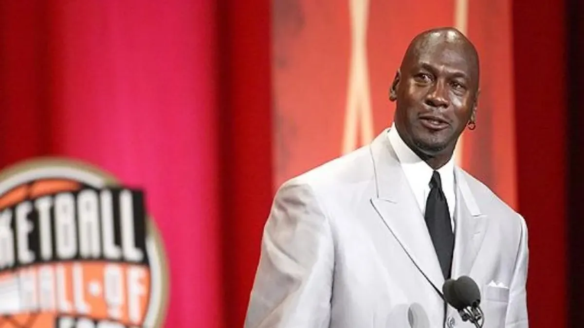 ¿Michael Jordan vuelve a jugar?