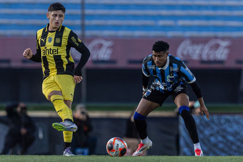Liverpool 1-2 Peñarol lo dio vuelta en el alargue, ganó la semifinal y ...