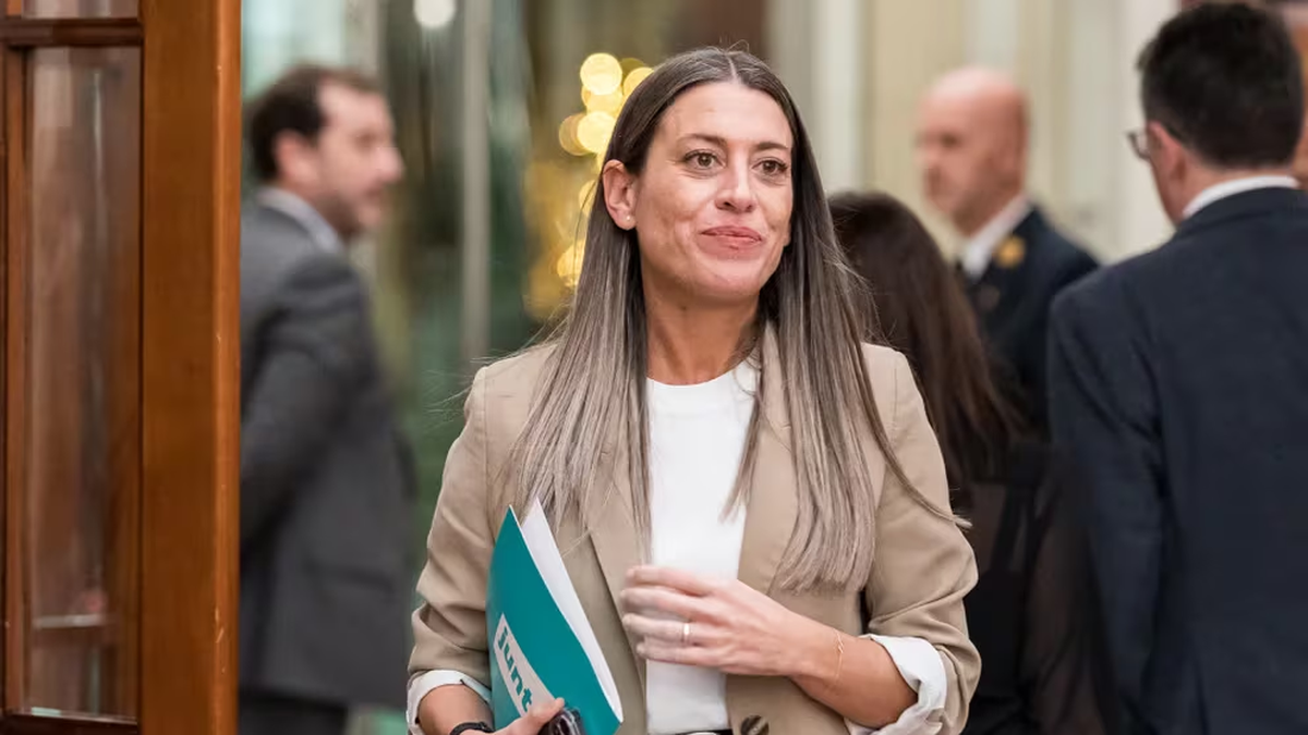 Junts pacta con Pedro Sánchez que las grandes empresas deben atender en ...