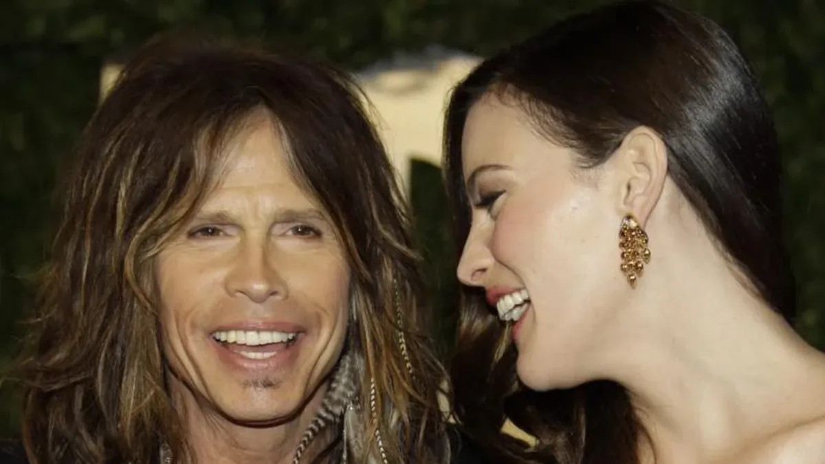 Estrellas musicales acapararon las fiestas de los premios de la Academia