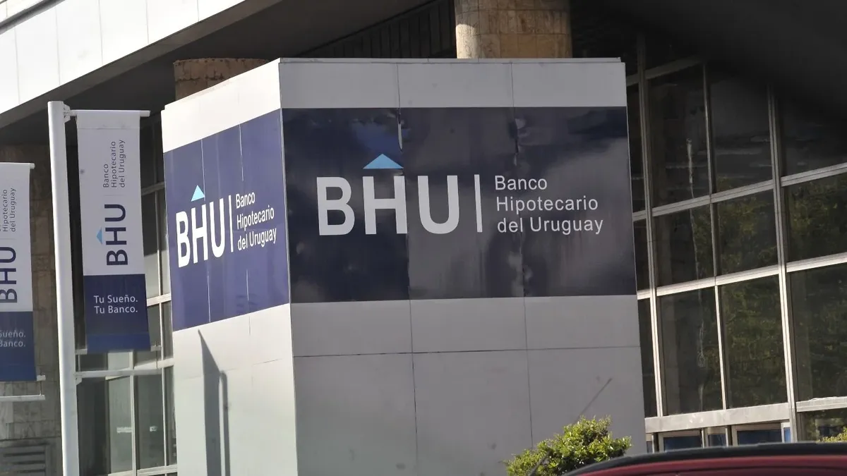 El BHU habilitó pago de cuotas a través de Abitab y sigue a la espera ...