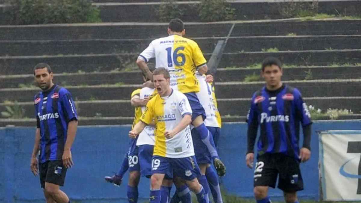 Julio Ribas por su primer triunfo