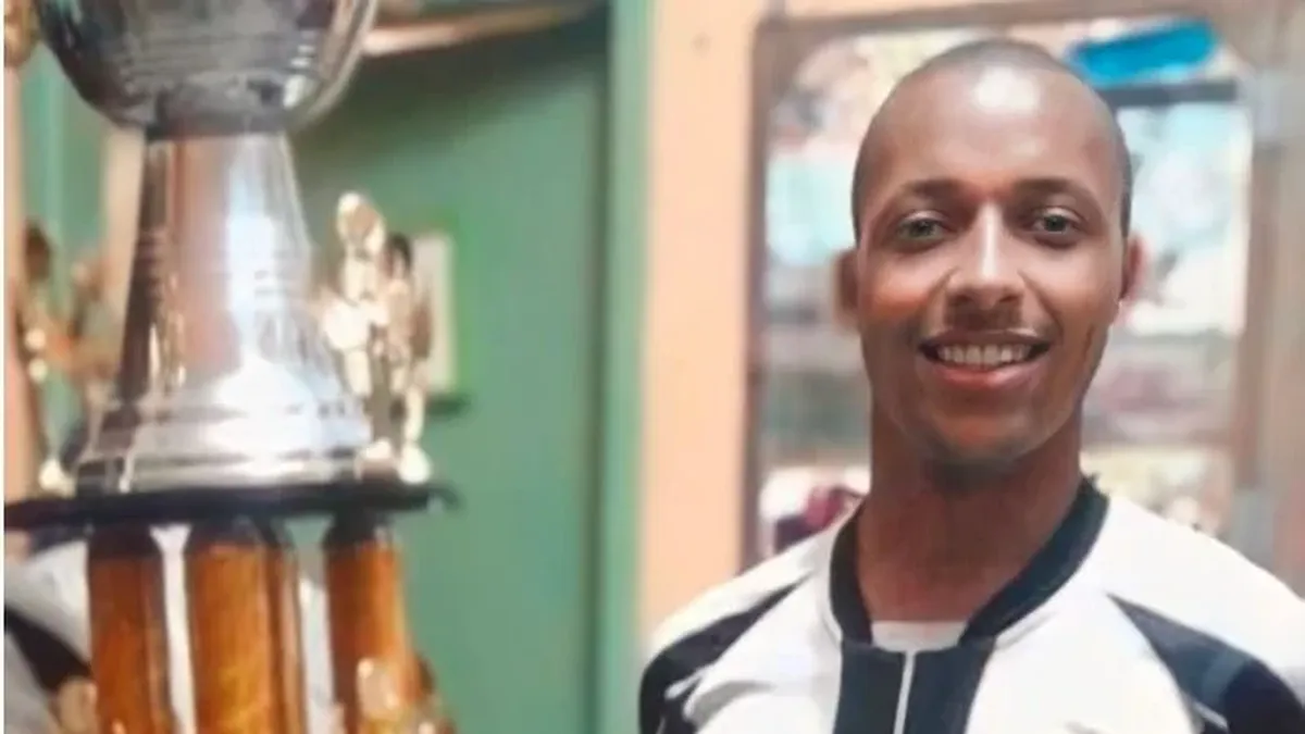 A raíz de un cáncer, murió a los 37 años un futbolista que fue campeón ...