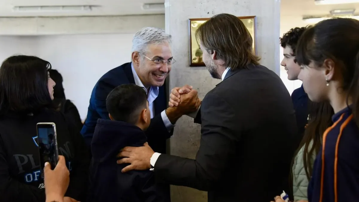 El elogio de Lacalle Pou a Robert Silva en su última actividad juntos: “Coraje no es andar a los ...