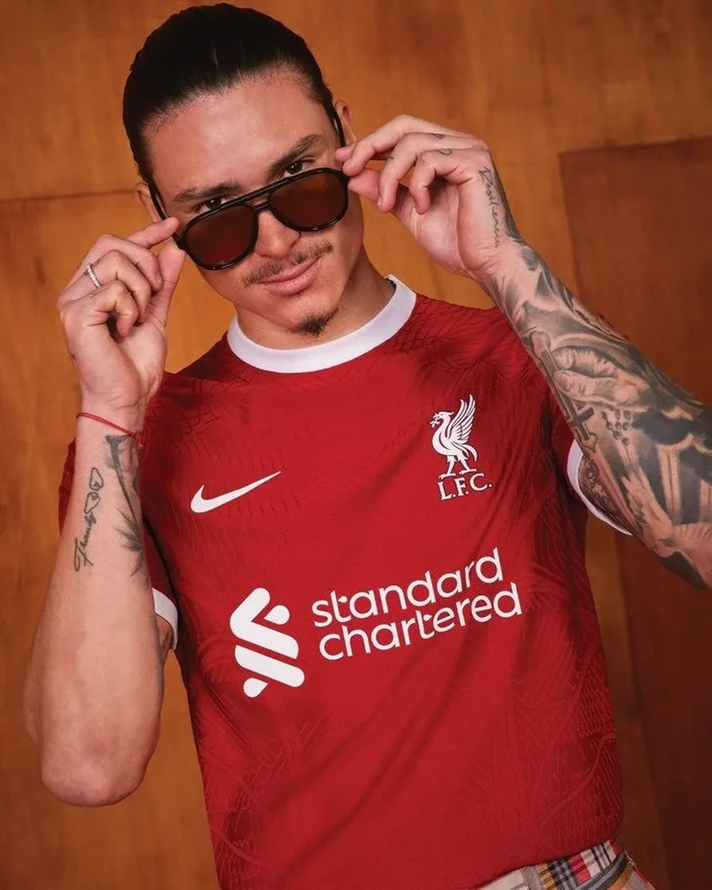 Darwin Núñez, el modelo de Liverpool: mirá el video donde se tentó ...