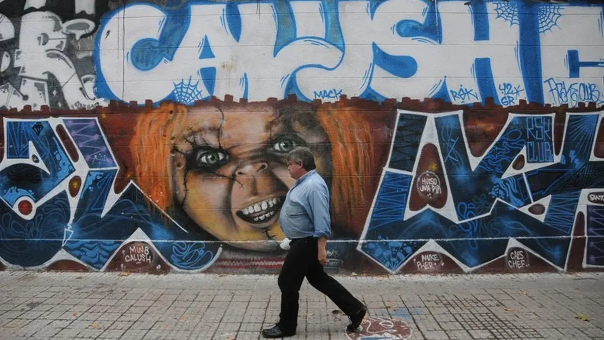 “Calush”, el grafitero misterioso que pinta los muros de Montevideo