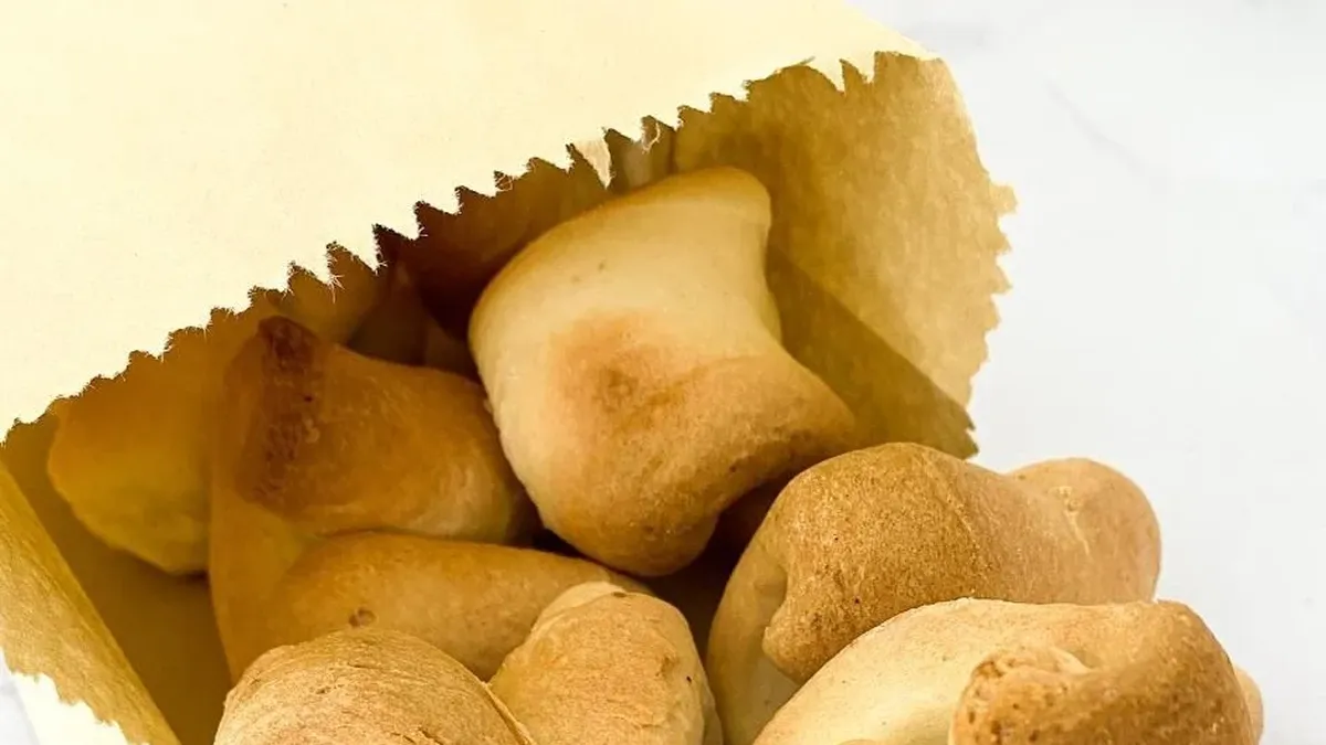 ¿Cómo preparar panes con grasa caseros?