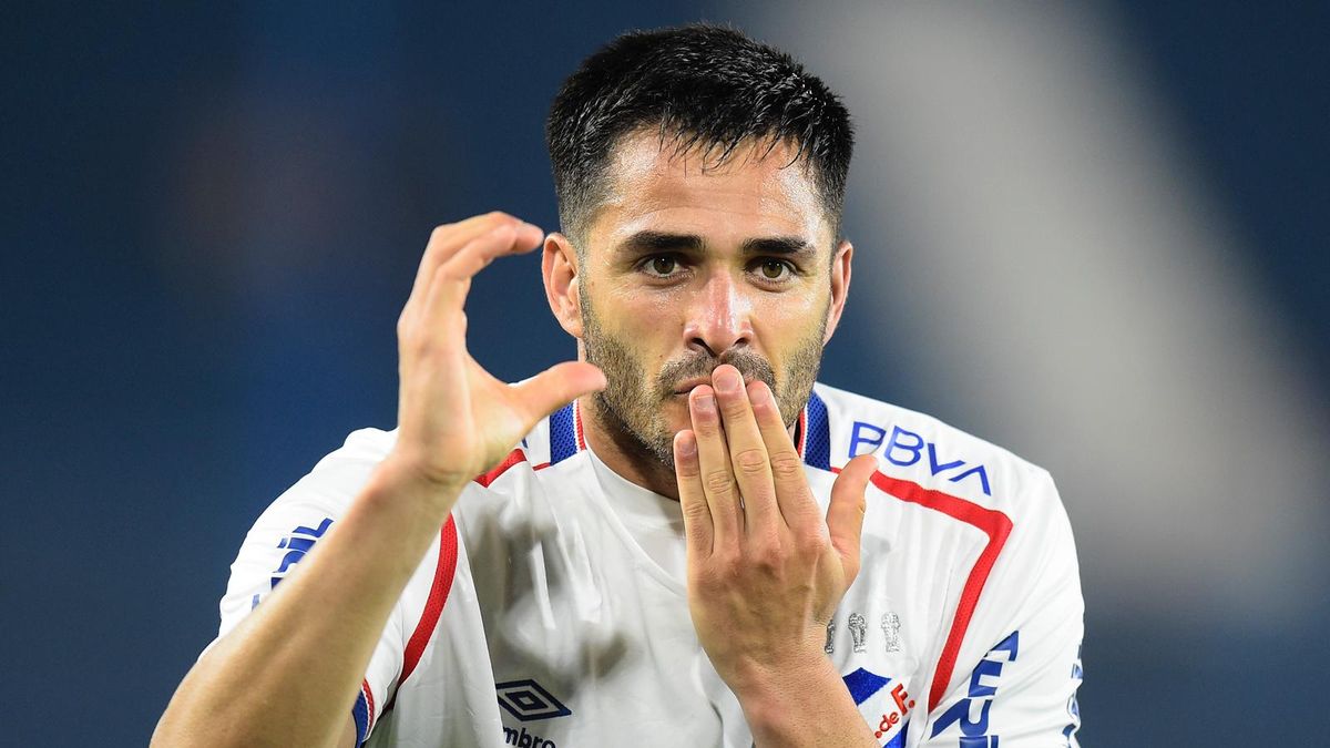 Defensor Sporting vs Nacional: a qué hora juega hoy el tricolor que va ...