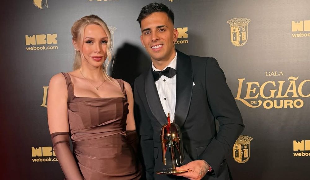 El destacado premio que recibió el uruguayo Rodrigo Zalazar de su club ...