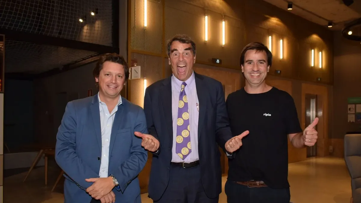 El futuro de las criptomonedas: las fotos de la conferencia del gurú de ...