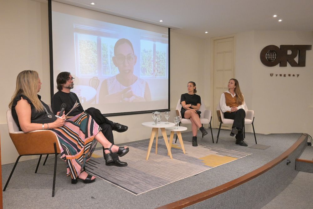 Día de la Mujer Emprendedora: expertas expusieron sobre IA y hablaron ...