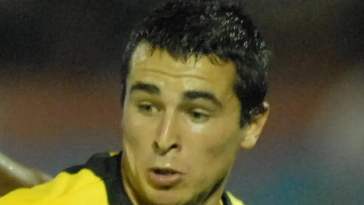 “Después de lo que pasó con Vélez, mi vieja no sabe si vuelve al fútbol”