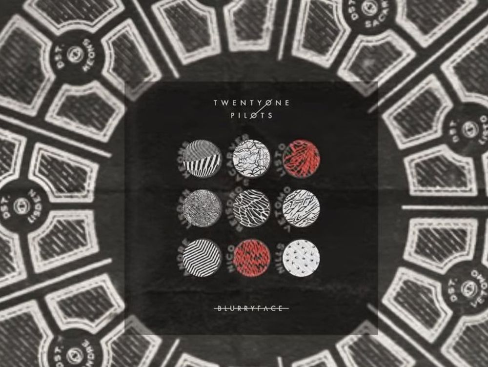 Twenty One Pilots amplía su universo narrativo con su nuevo disco, Clancy