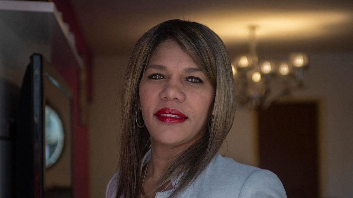 Quién es Leydis Aguilera, la primera diputada de origen cubano en la ...