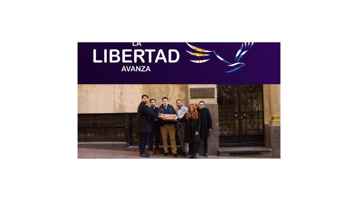 Corte Electoral habilitó a La Libertad Avanza como partido político en Uruguay y competirá en ...
