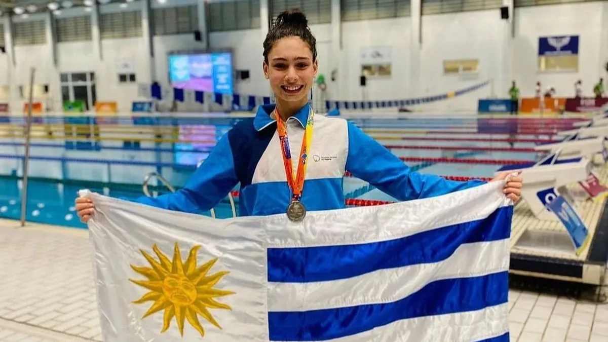 Angelina Solari logró su primer récord nacional absoluto en pìleta ...