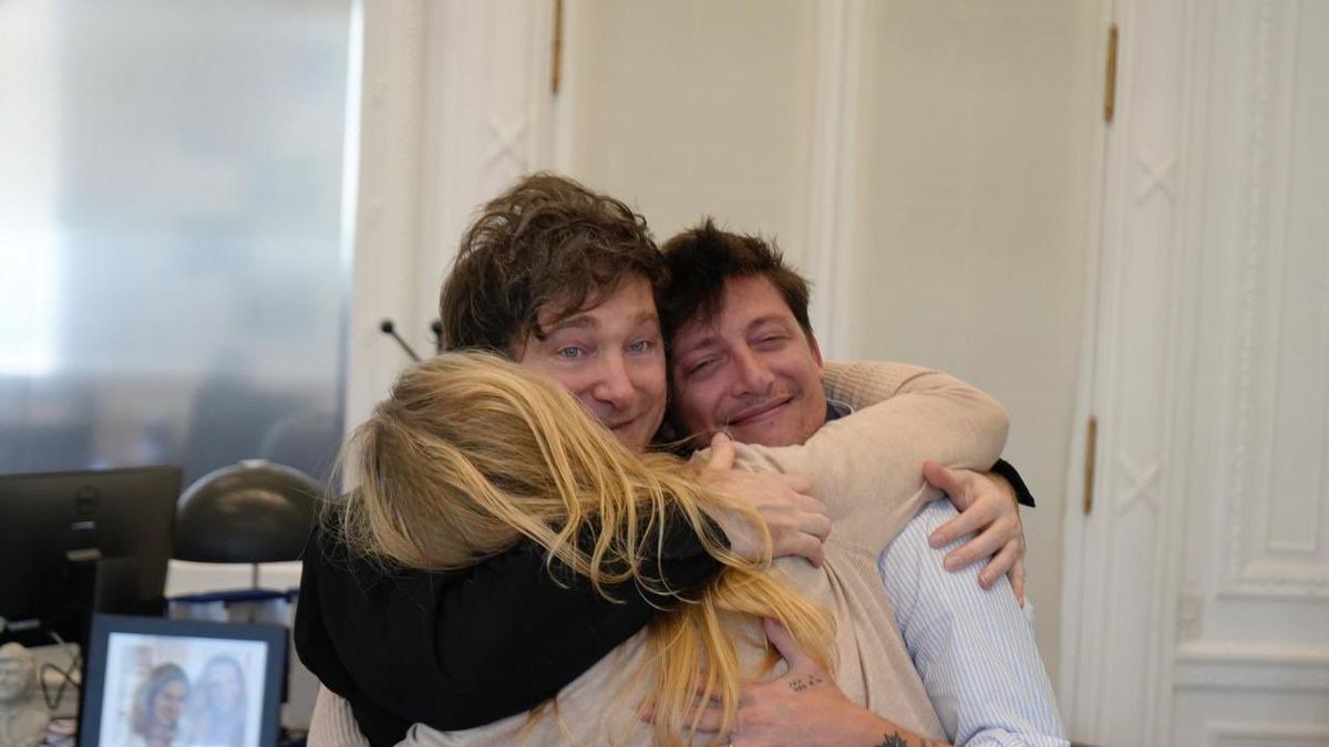 Karina Milei y Santiago Caputo ensayan una tregua por la campaña de La Libertad Avanza en Buenos ...