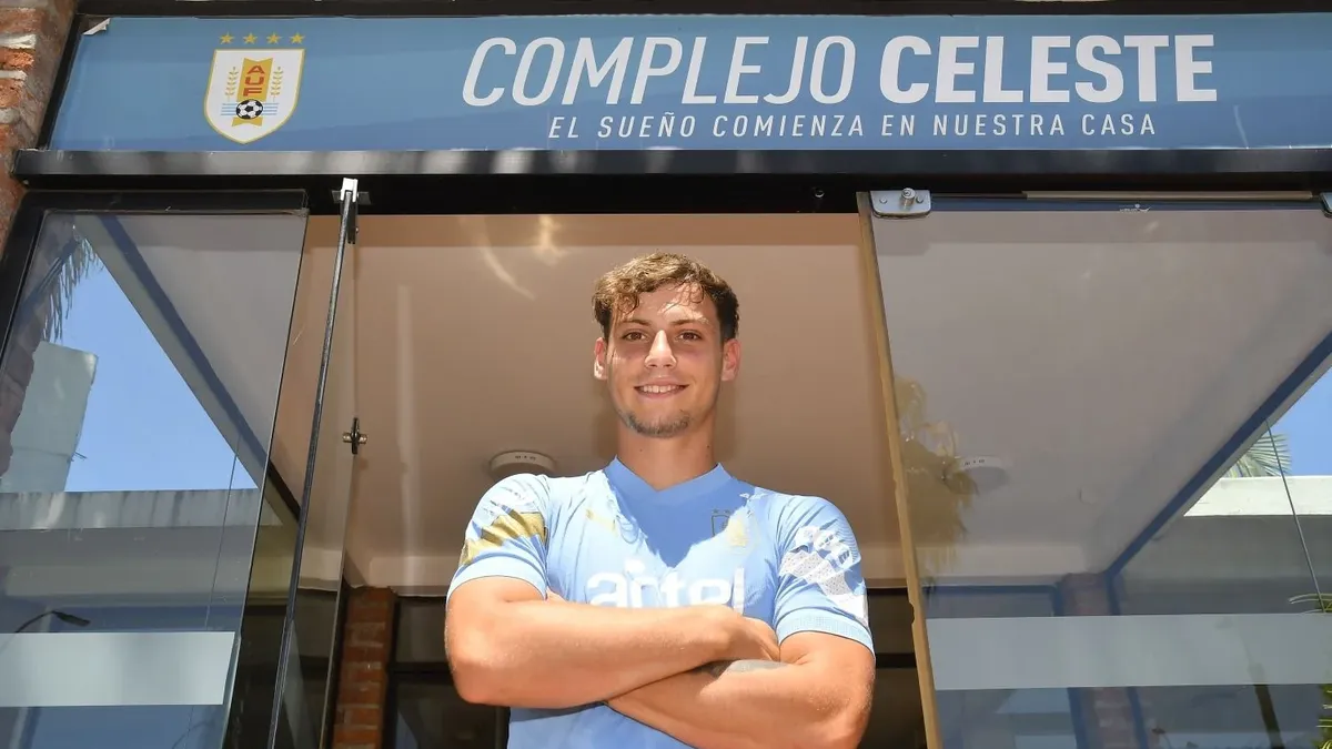 La carrera explosiva de Nicolás Siri, el pase récord, el regalo a sus ...