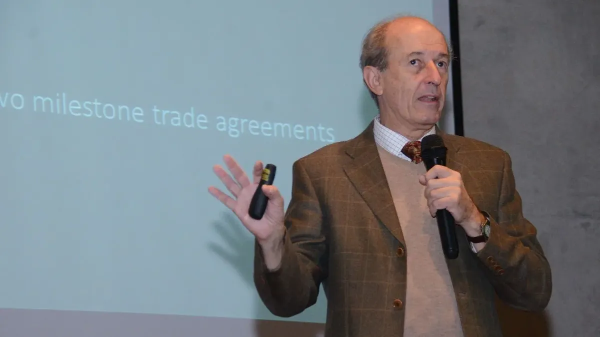 Martín Rama: “Uruguay puede manejar sin problemas una caída de 2,7% del ...