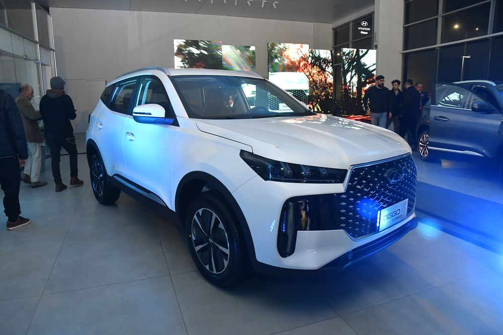 Llegó a Uruguay la Chery Tiggo 4 Full Hybrid: una SUV 100% híbrida, a un precio competitivo y ...