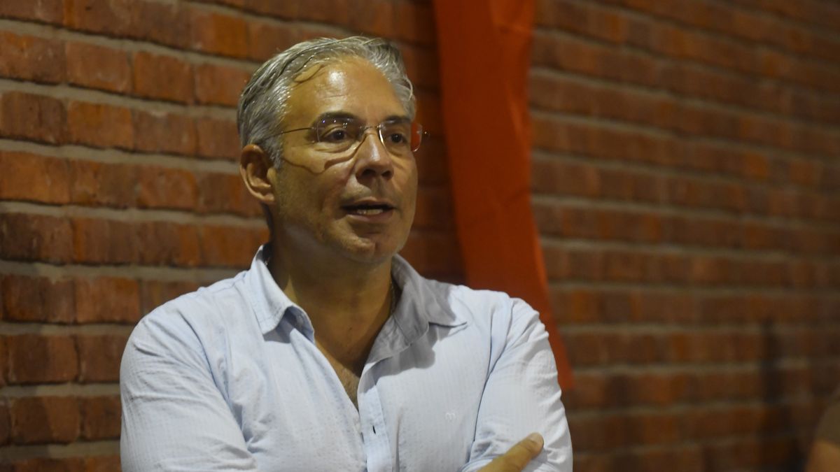 Viola la Constitución de la República: Robert Silva pidió la renuncia del presidente del ...