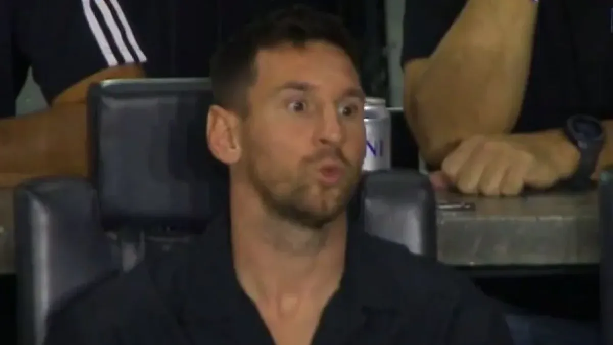 Messi, lesionado, sufrió de afuera la derrota de Inter Miami, y el ...