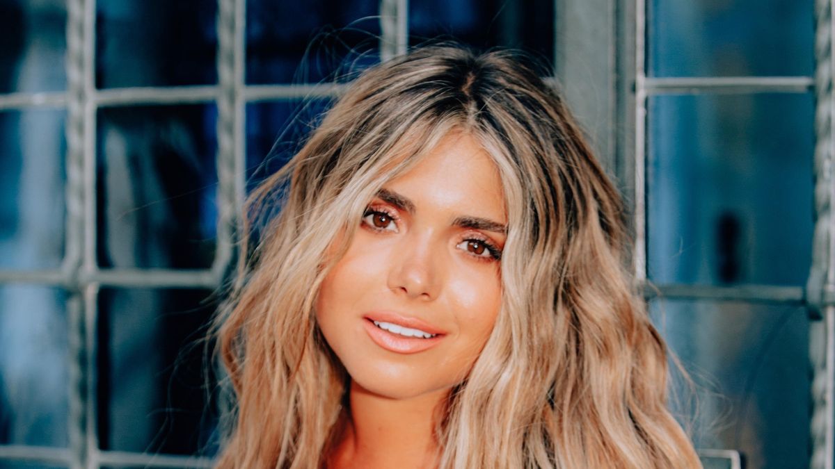 La emotiva reacción de Meri Deal tras enterarse que abrirá los shows de Shakira en el Centenario ...