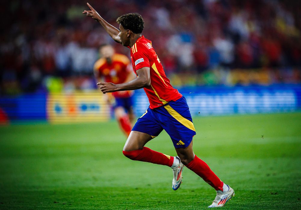 Lamine Yamal le responde a Rabiot: ¿Mi celebración? Era para la persona ...