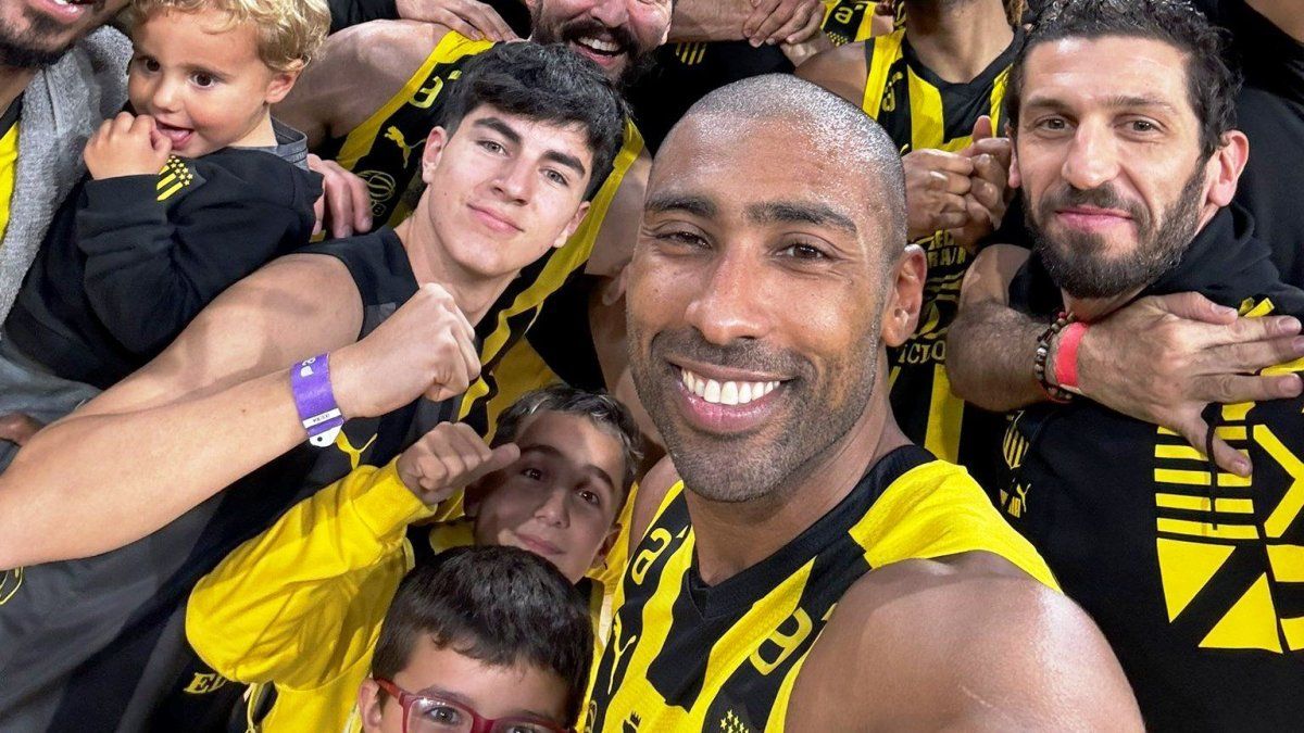 Peñarol 103 vs Defensor Sporting 66: paliza del manya que es finalista ...