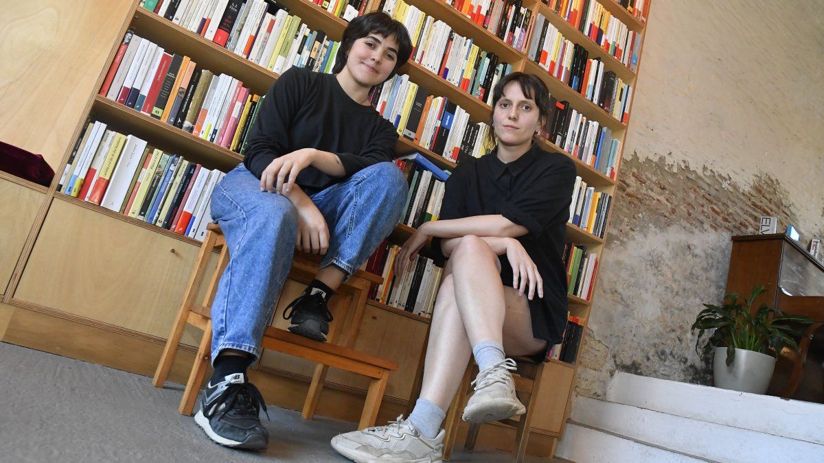 Tamara Silva y Eugenia Ladra: dos primeras novelas, la infancia al ...