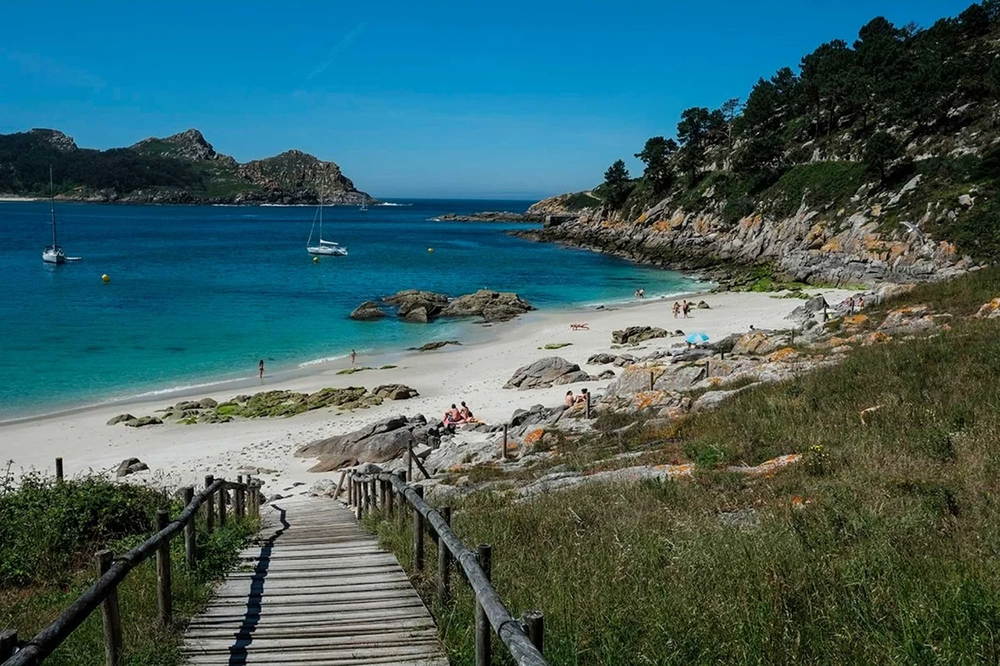 Las Islas Cíes: cómo es el paraíso gallego donde está la mejor playa ...