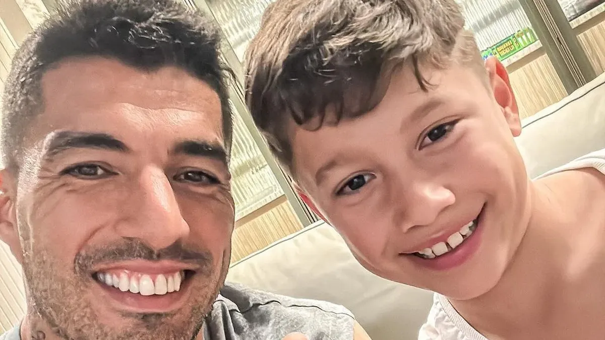 El emocionado saludo de Luis Suárez a su hijo Benjamín que cumple 10 años