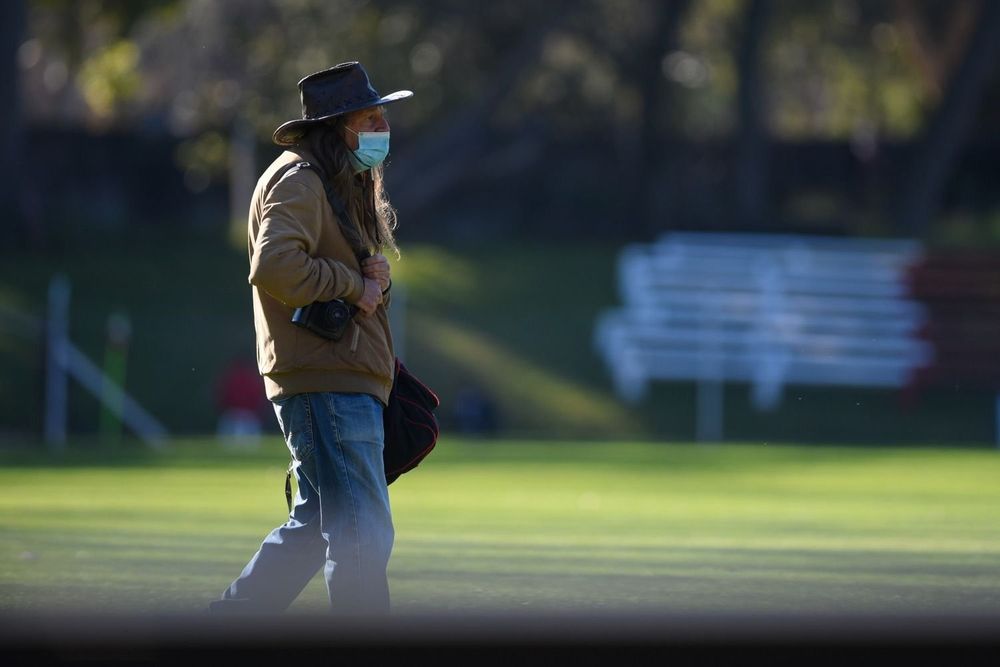 Murió Guillermo Bohm, El Paparazzi, fotógrafo de las canchas del fútbol ...