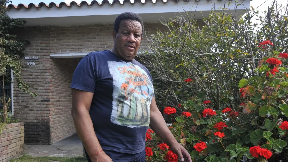 A falta de pan, se llenaba la panza con agua y Peñarol lo compró por 20 ...