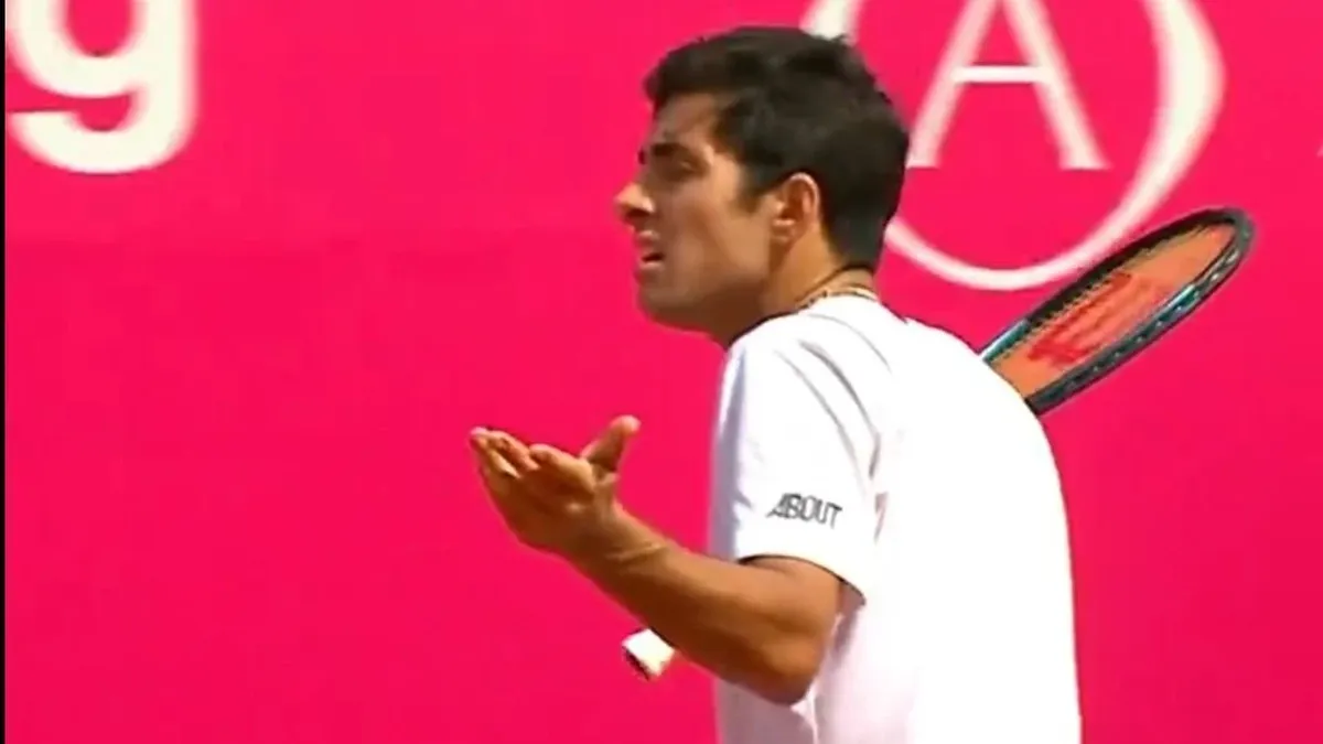 Tenis: estalló la polémica tras la interrupción del partido entre ...