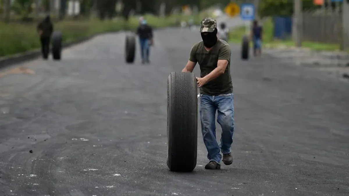 Cinco días de disturbios en Colombia dejan un saldo de al menos 19 ...