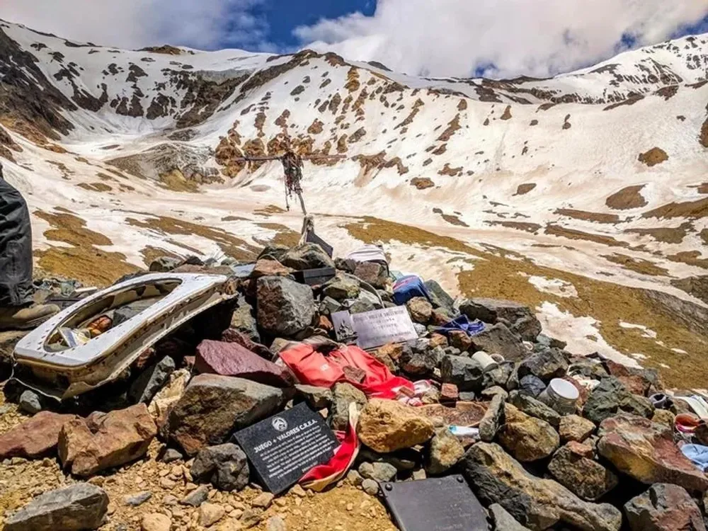 Cómo llegar al lugar donde cayó el avión de los uruguayos que sufrieron la tragedia de los Andes